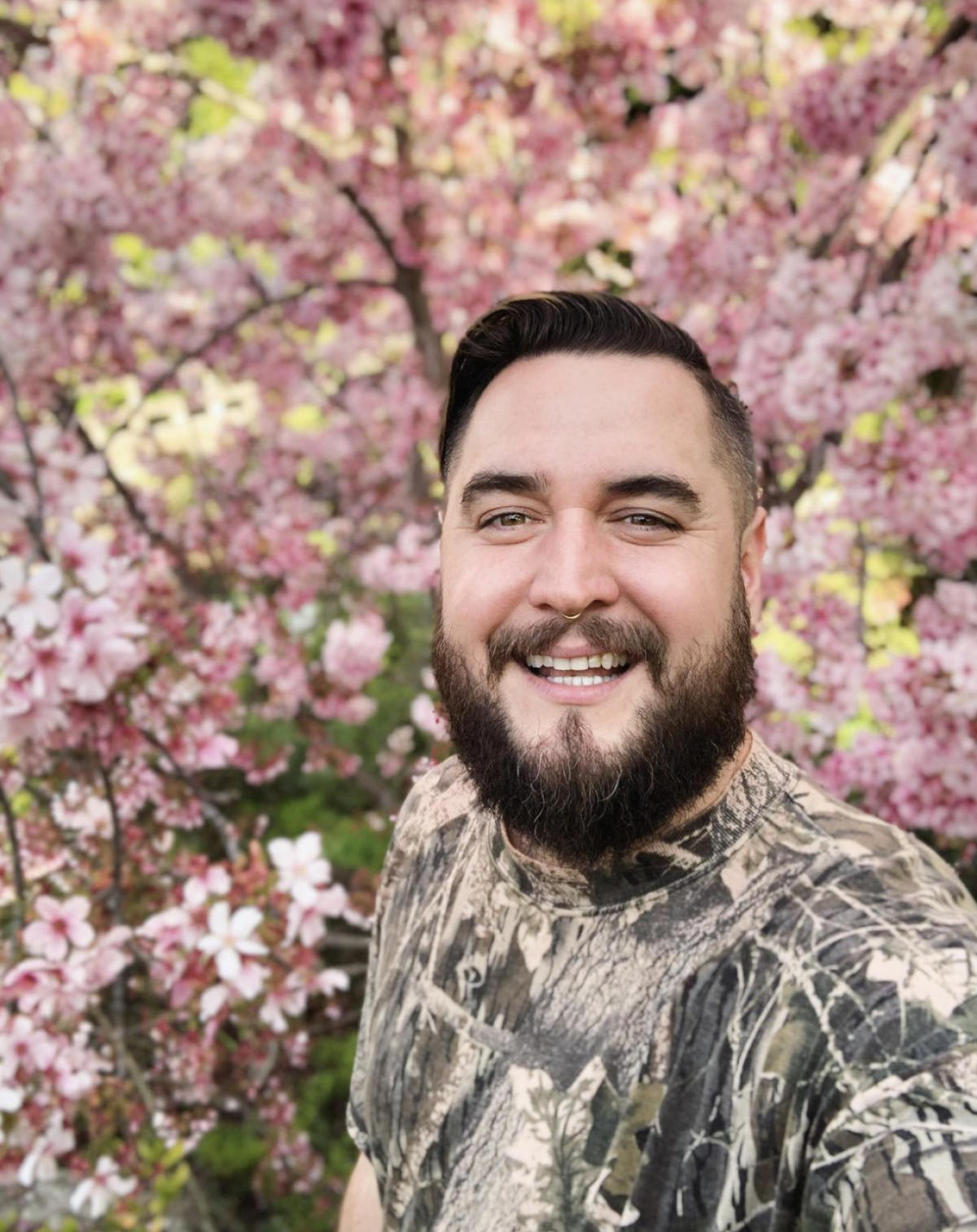 Timothy Pakron, author of Mississippi Vegan, Reviews Leaves, Roots ...